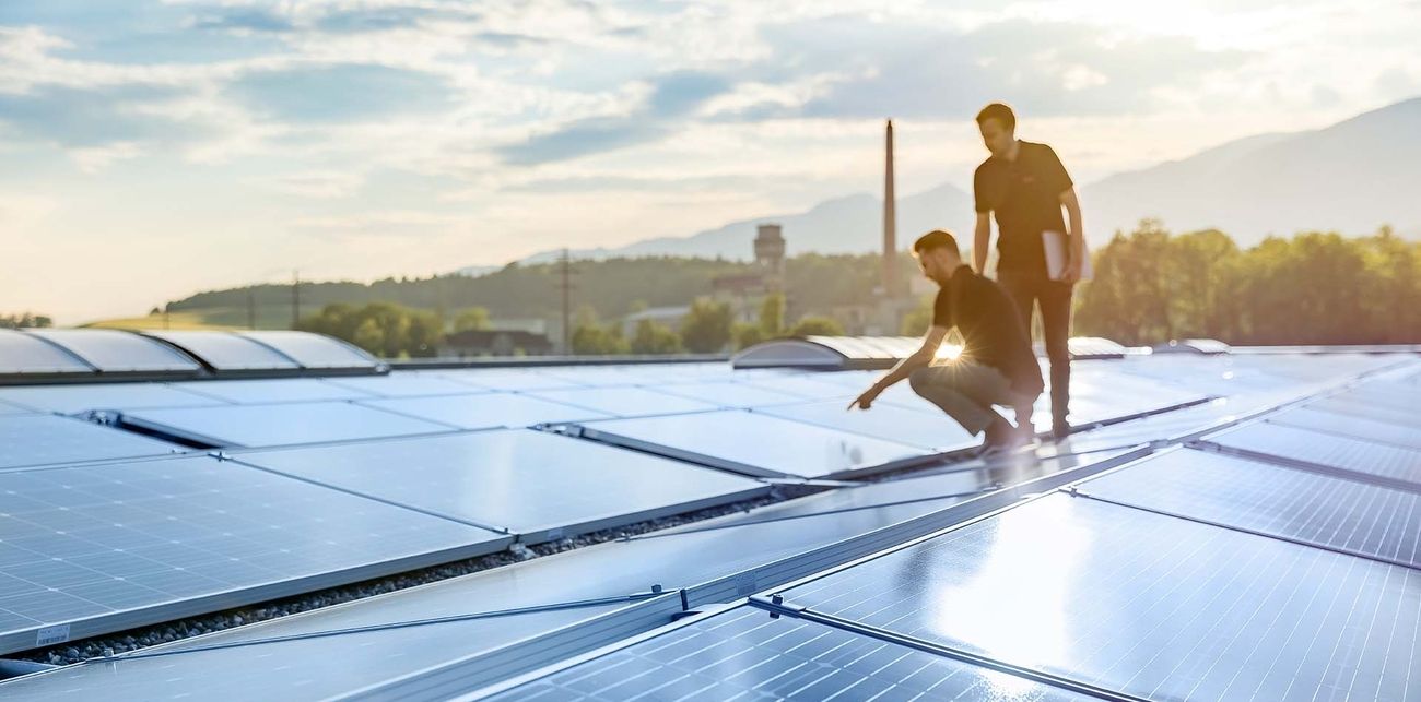 Solaranlagen, Photovoltaik, Wärmepumpen und Energiesysteme